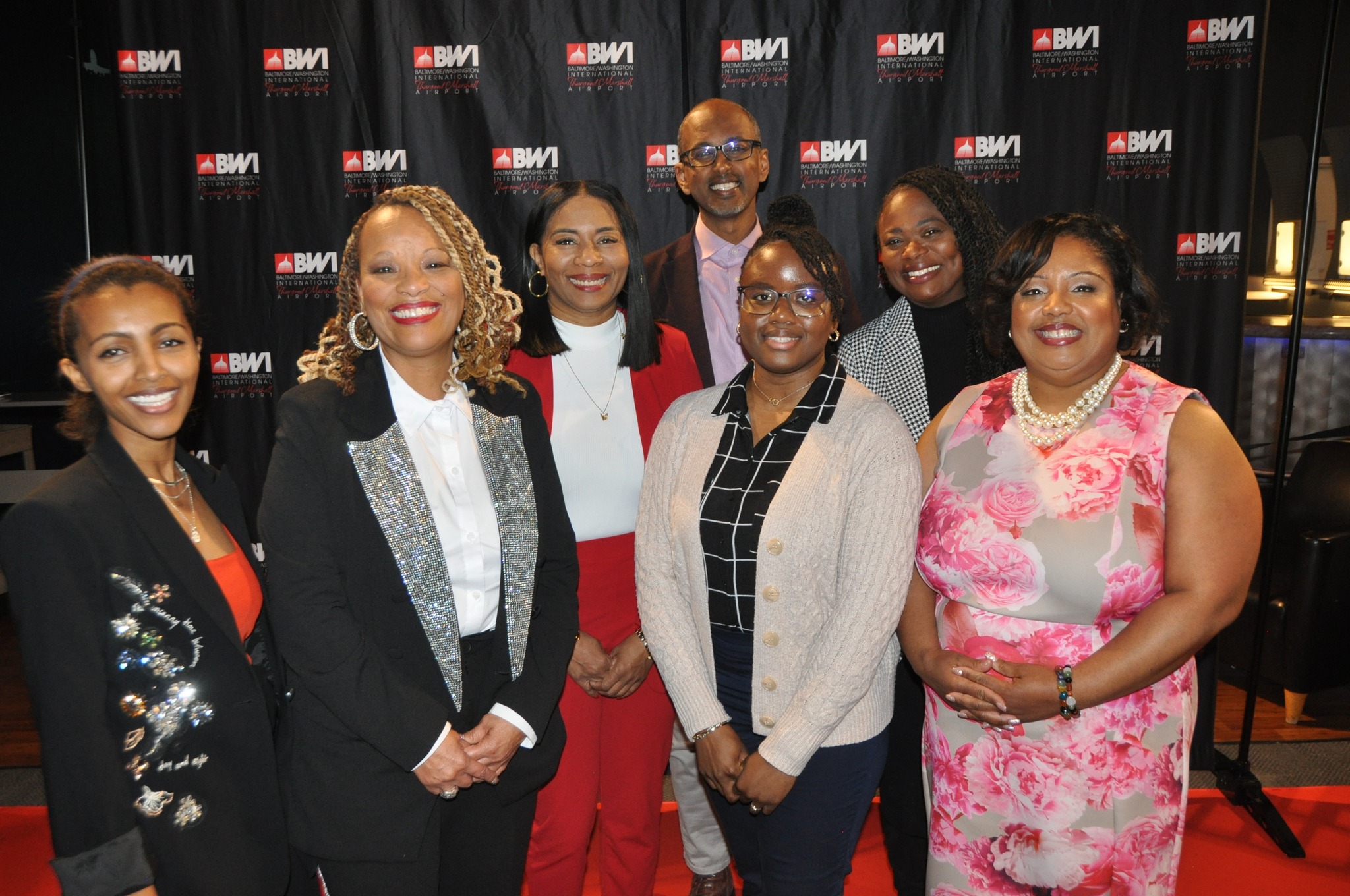 TGR: Black Wall Street BWI-Thurgood Marshall Airport Applause Continues ...