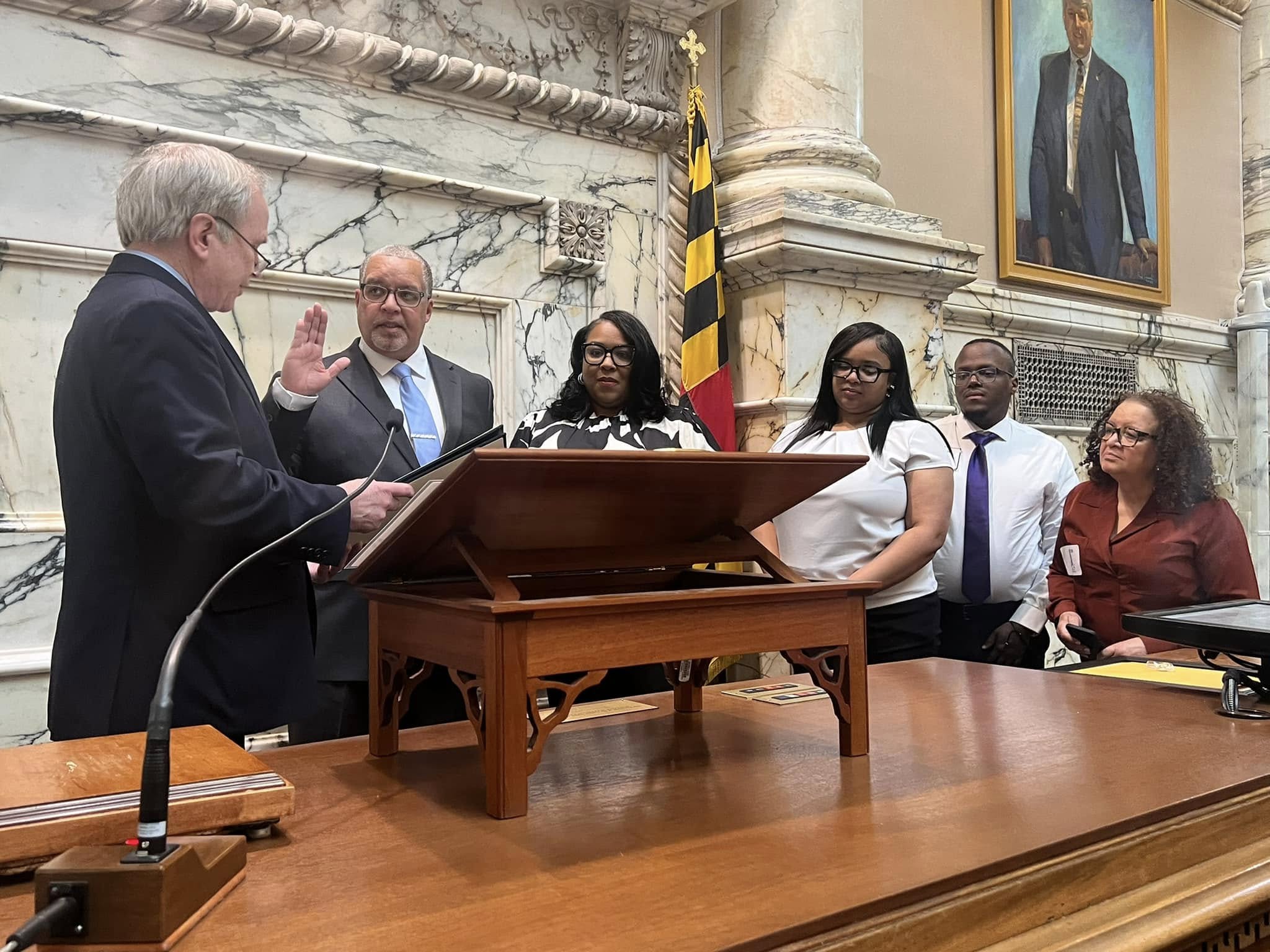 Sean Stinnett Sworn In as 41st District Delegate, Vows to Serve ...